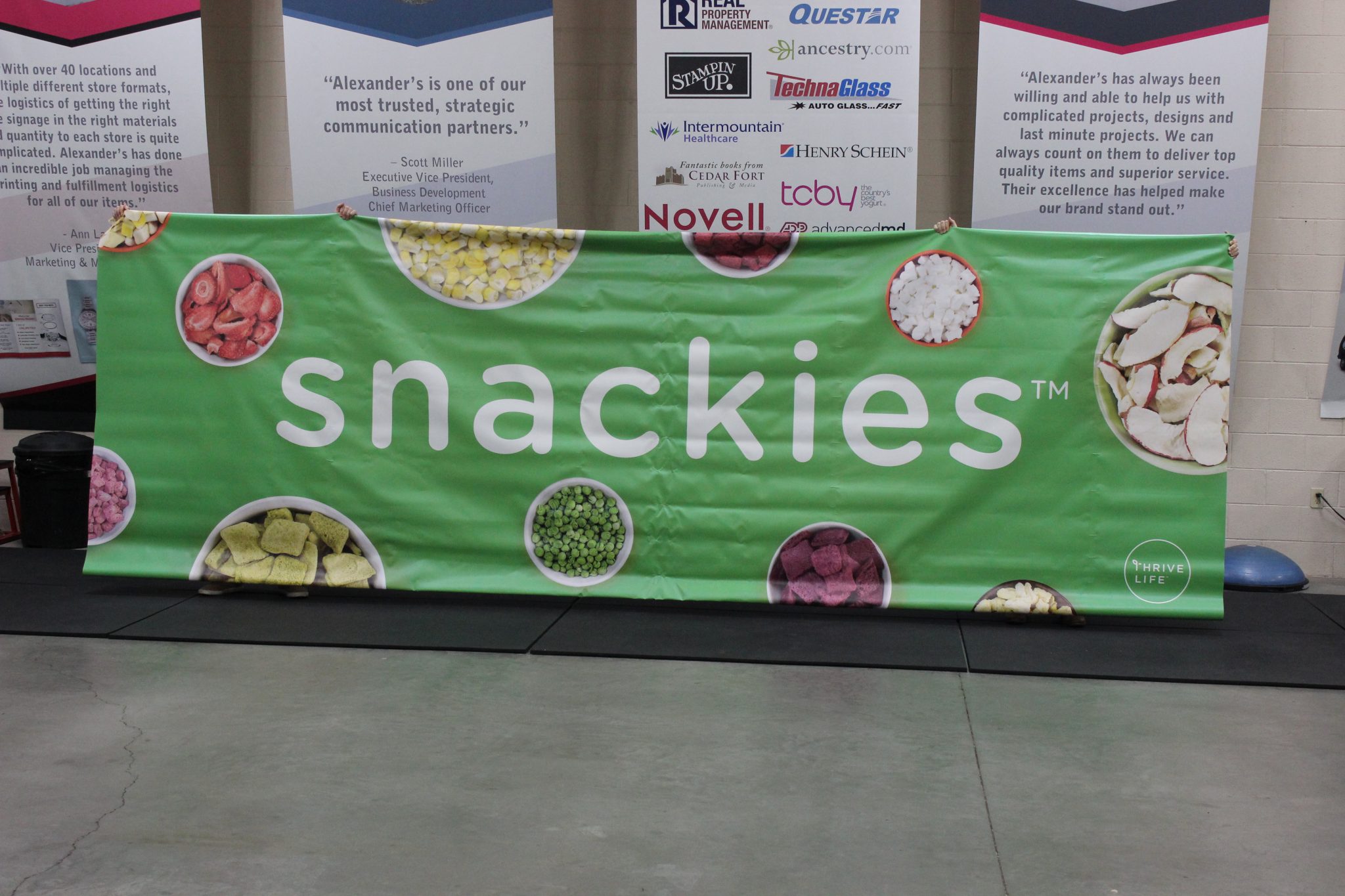Wide Format Signage that Thrives - Alexander's